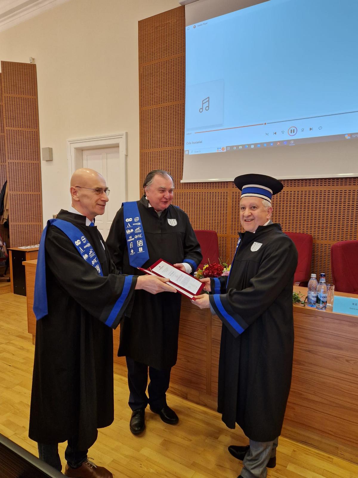 Academicianul Liviu Marșavina, prorector al UPT, Doctor Honoris Causa ...